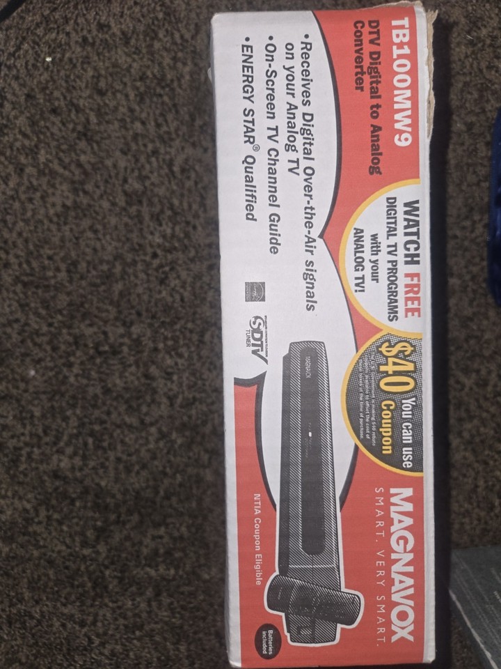 Magnavox TB100MW9 DTV Digital To Analog TV SDTV Converter Box NEW ...