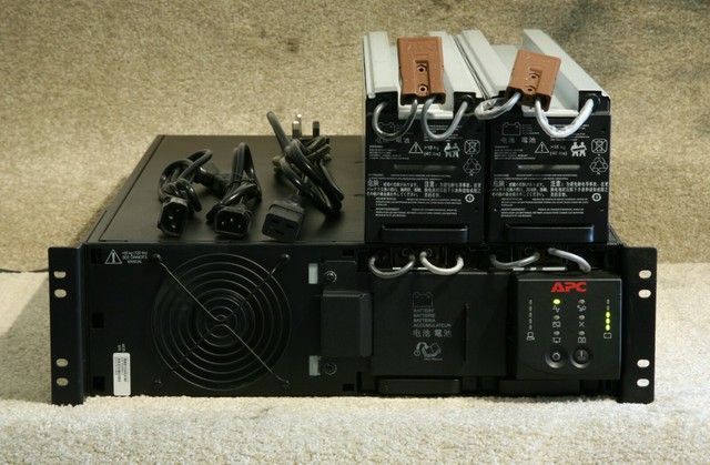 APC Smart-UPS (5000 VA) - On line (off line battery) - Rack/Tower ...