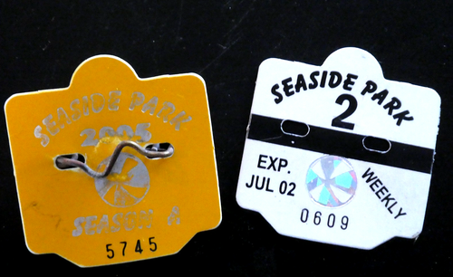 2005 SEASIDE PARK NEW JERSEY BEACH TAG SOUVENIR SEASONAL BEACH BADGES ...