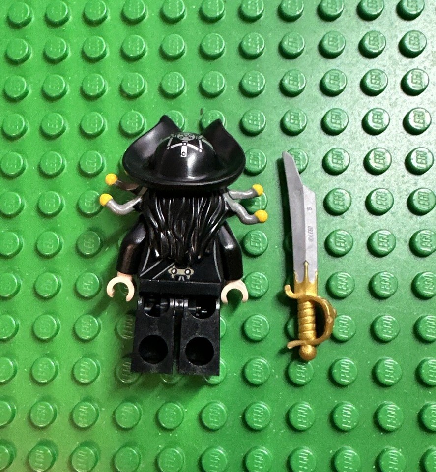 LEGO Pirates of the Caribbean Blackbeard Minifigure poc007 4195 Great ...