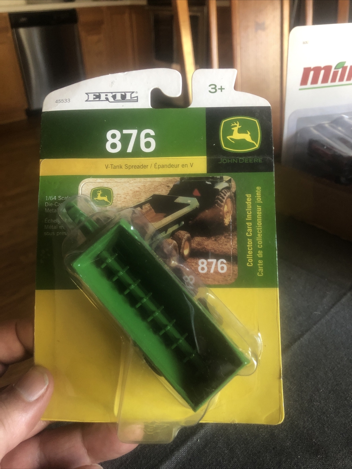 1/64 Ertl John Deere 876 V Spreader | eBay