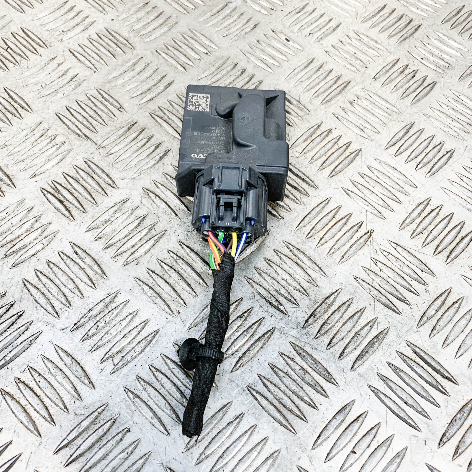 Volvo V90 MK2 2.0i 183kW Kraftstoffpumpen-Steuereinheit 31478784 2019 ...