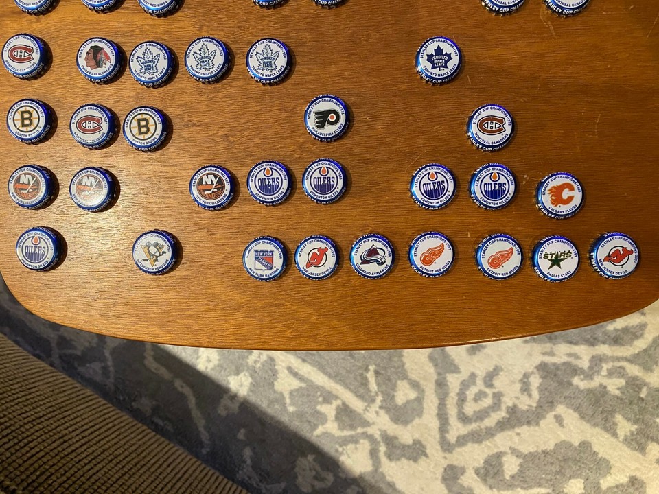 Labatt Beer Bottle Caps - Stanley Cup Champions | eBay