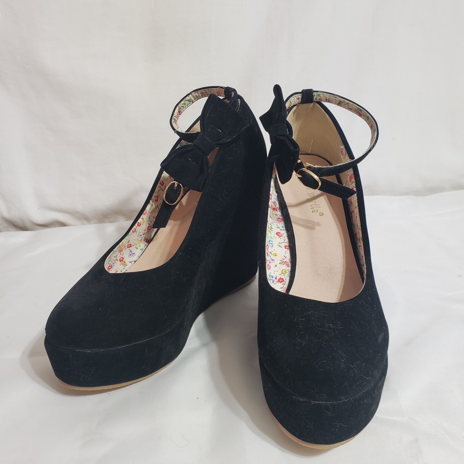 Black Velvet Kitten Wedge heel shoes anklet bow Crape Myrtle size 9 | eBay