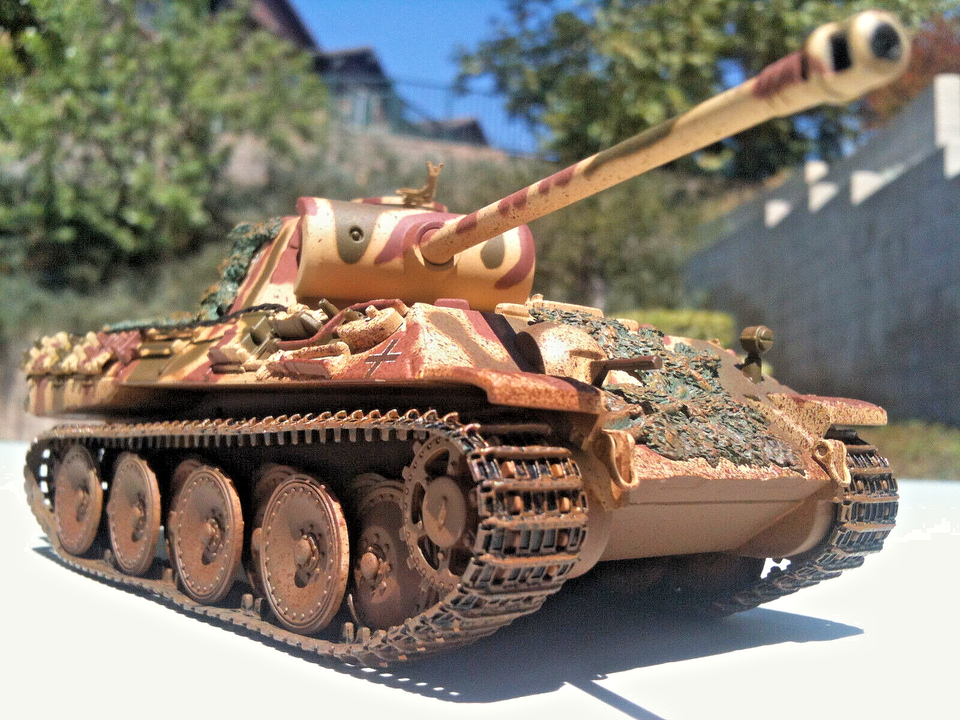 Corgi MAN Sd.kfz.171 Panther Tank German Army, Stoumont Belgium 1:50 ...