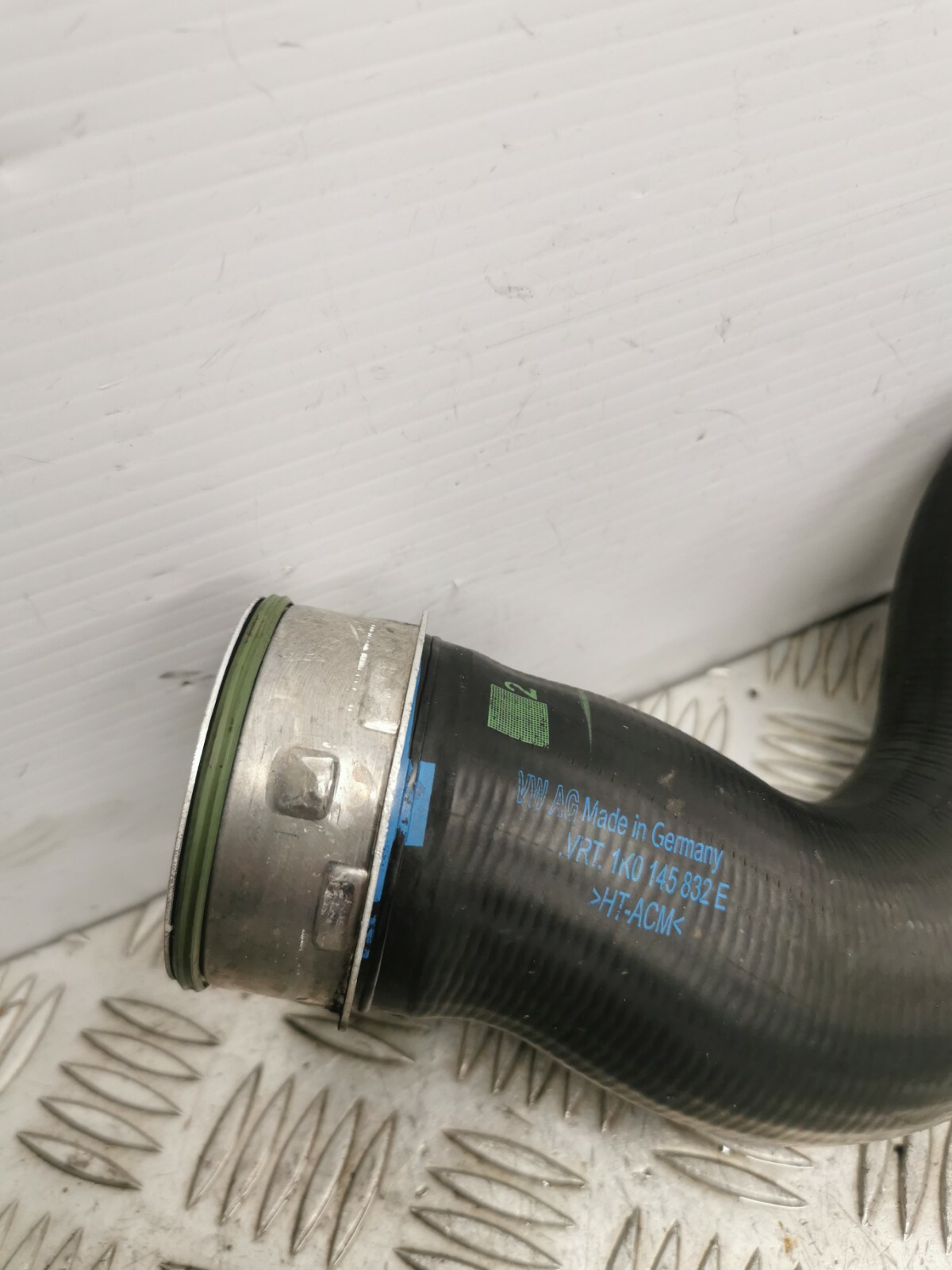 VW GOLF V PASSAT JETTA TOURAN 2.0 TDI TURBO INTERCOOLER HOSE PIPE ...
