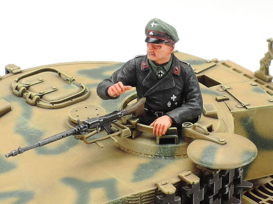 Tamiya 35194 WWII German Tiger I Mid-Production 1/35 Scale Plastic ...