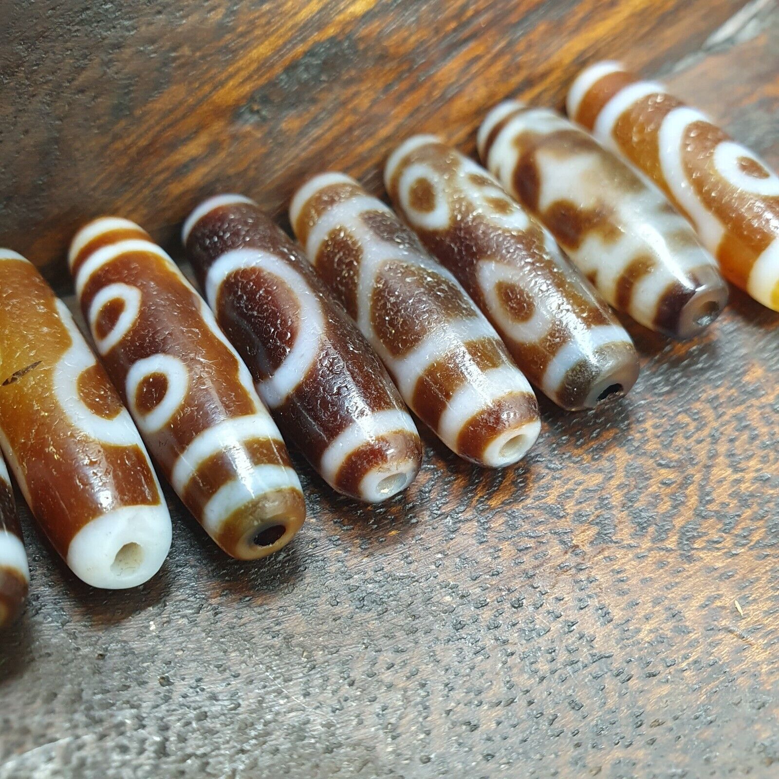 Lot 10 Tibetan Unique patterns Eyes Agate stone Dzi Bead Amulet L10P | eBay