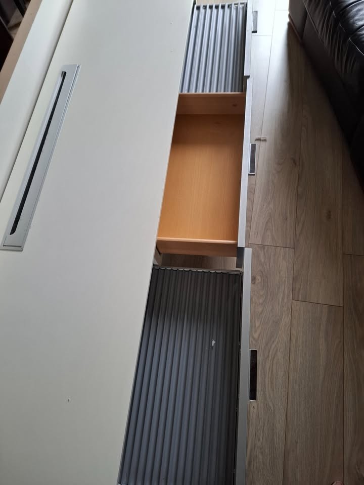 Natuzzi low tv cabinet and matching wall display cabinet & 2 drawer ...