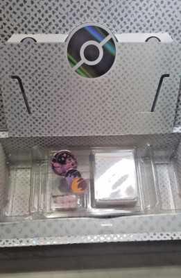 Pokemon Scarlet & Violet 151 UPC Box, Play Mat, Dice, Counter & Deck ...