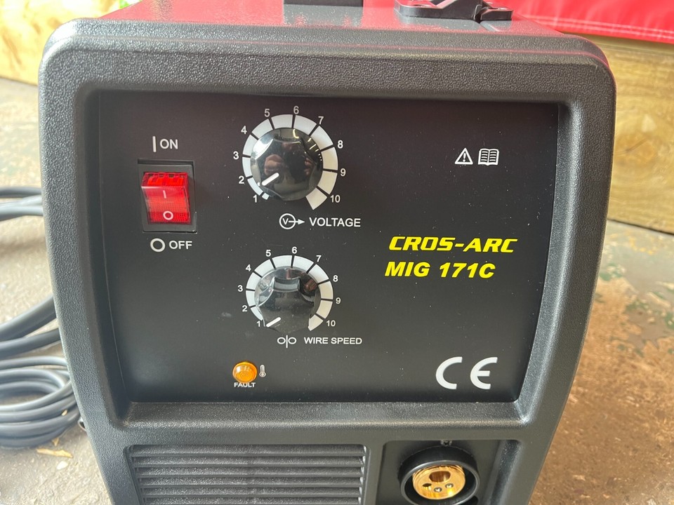 CROSSARC 171C 170AMP COMPACT MIG GAS/GASLESS MIG WELDER 240V SINGLE ...