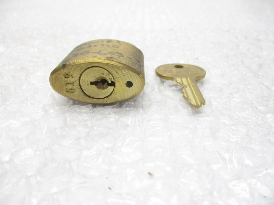 INDUSTRIAL SPARE 619 PADLOCK W/KEY UNMP | eBay