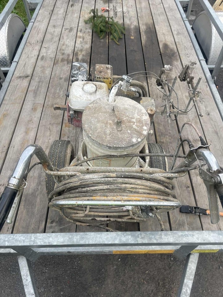 Graco Lazer Line Striper Model GM3500 Honda Engine Runs Great | eBay