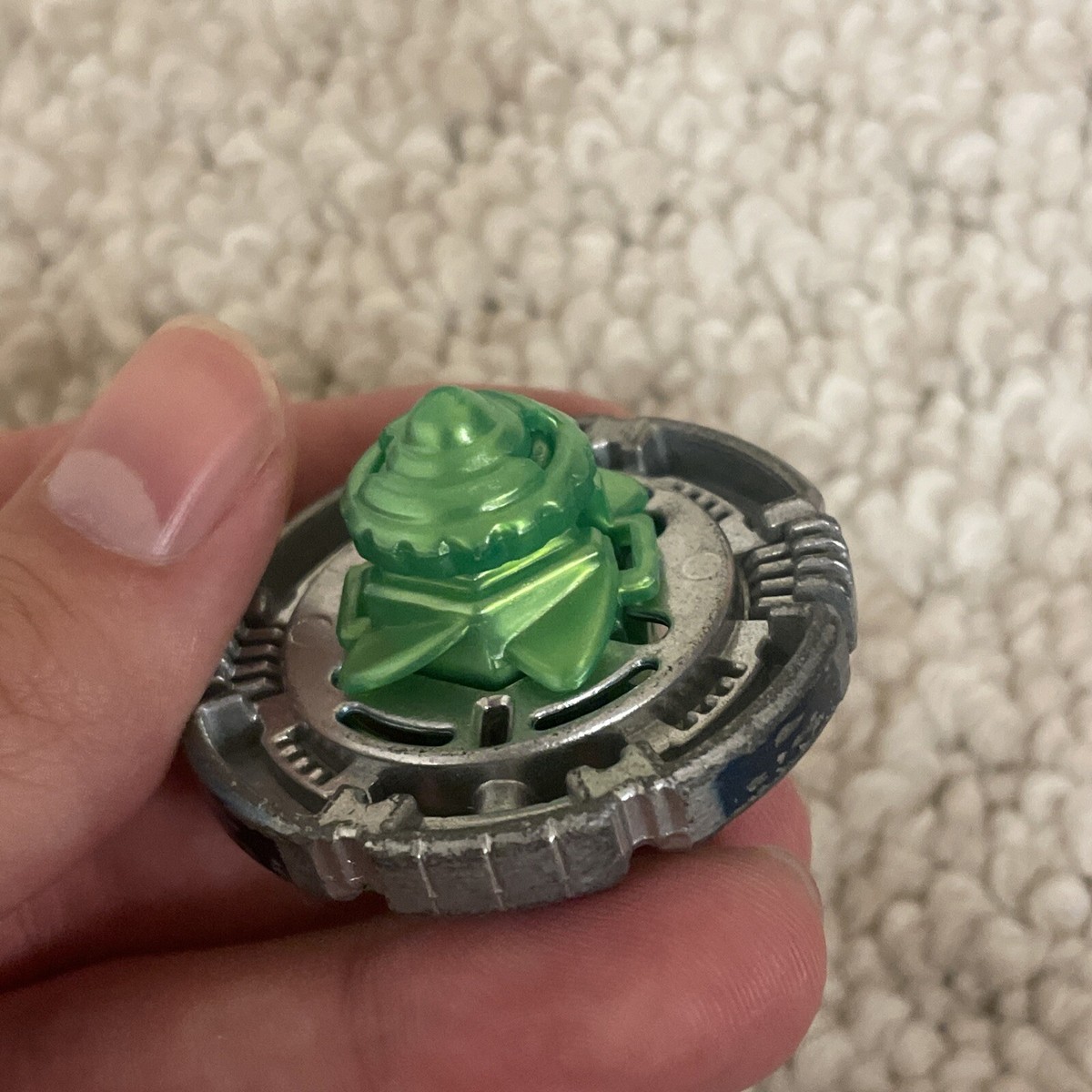 Thunder Libra Beyblade