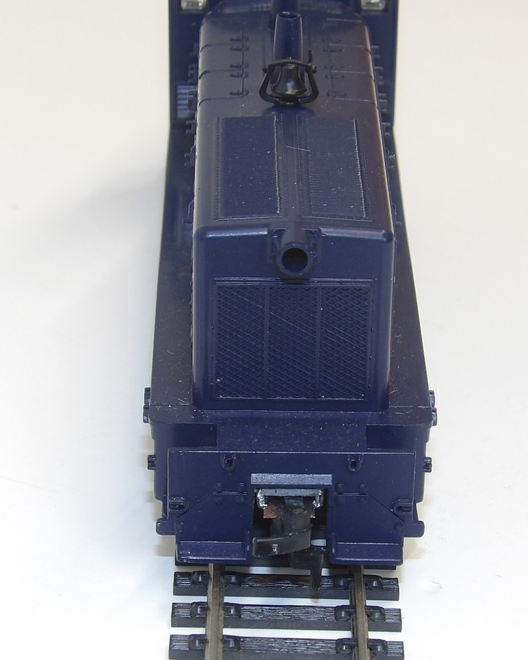 Athearn HO scale B & O #368 SW/1500 Switcher - runs stiff, complete w ...