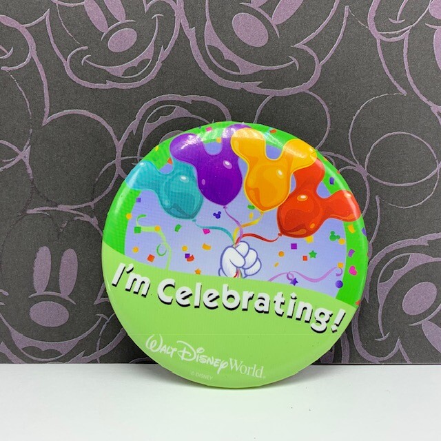 Walt Disney world Pin badge pinback Mickey Mouse I'm celebrating ...