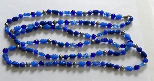 Vintage Venetian Murano Shades of Blue Glass Bead Opera or Flapper ...