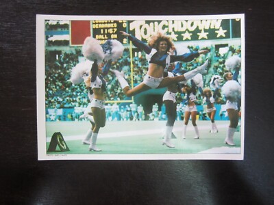 1981 Topps 5 x 7 Dallas Cowboys Cheerleaders # 27 The Winning Look ...