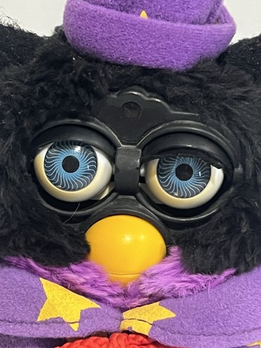 Vintage 1999 Toys R Us Wizard Furby, Tiger Hasbro Limited Edition Not ...