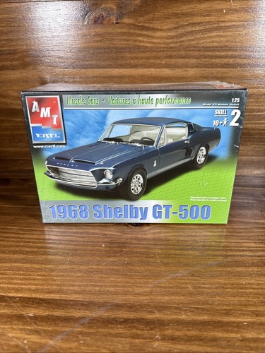 AMT Ertl 31766 1/25 Scale 1968 Ford Mustang Shelby Cobra GT-500 Model ...
