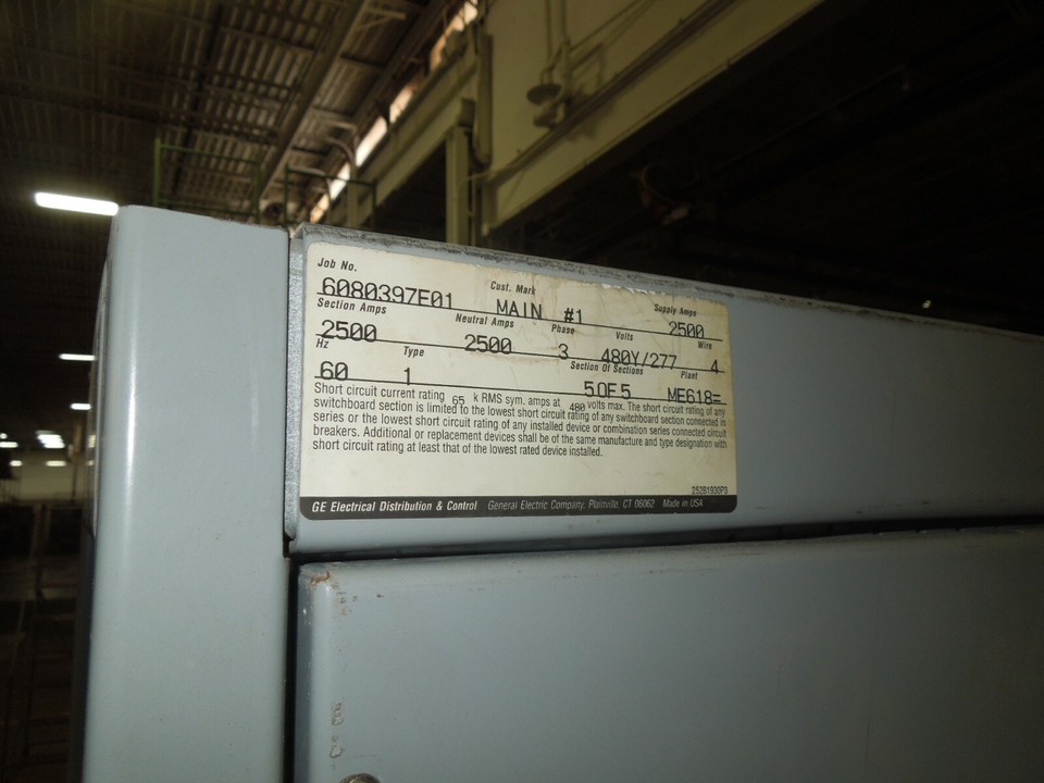 GE AV-Line Switchboard 2500A 3ph 480/277V Power Break Main-Tie-Main ...