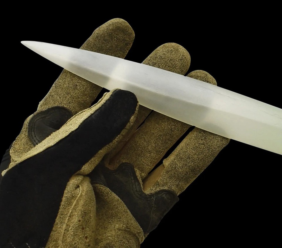 DUNE Crysknife of Paul Atreides – United Cutlery Licensed Prop Replica ...