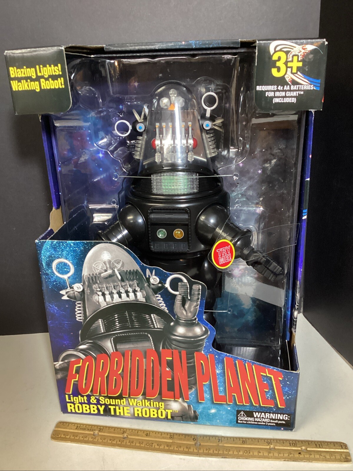 Forbidden Planet Robby The Robot Figure with Light & Walking Sound ...