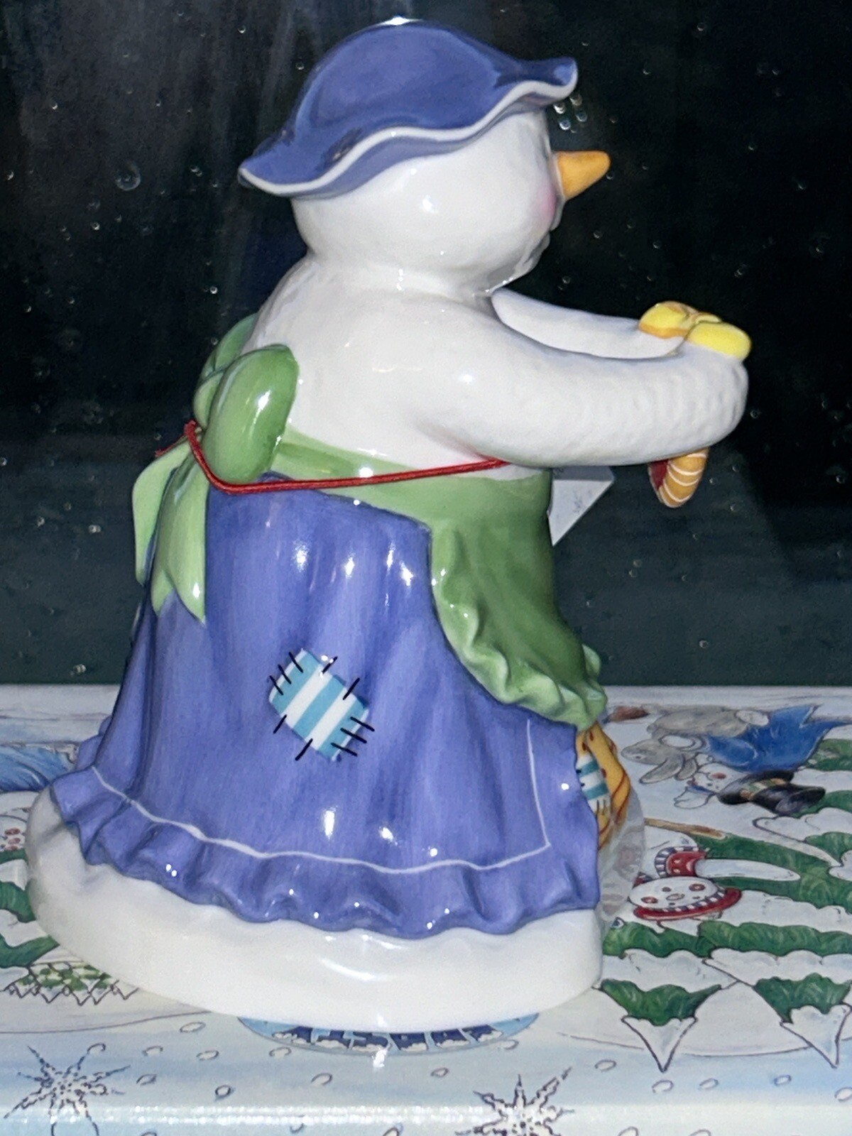 BN Boxed Genuine Royal Doulton Mrs Frosty’s Finishing Touch w ...