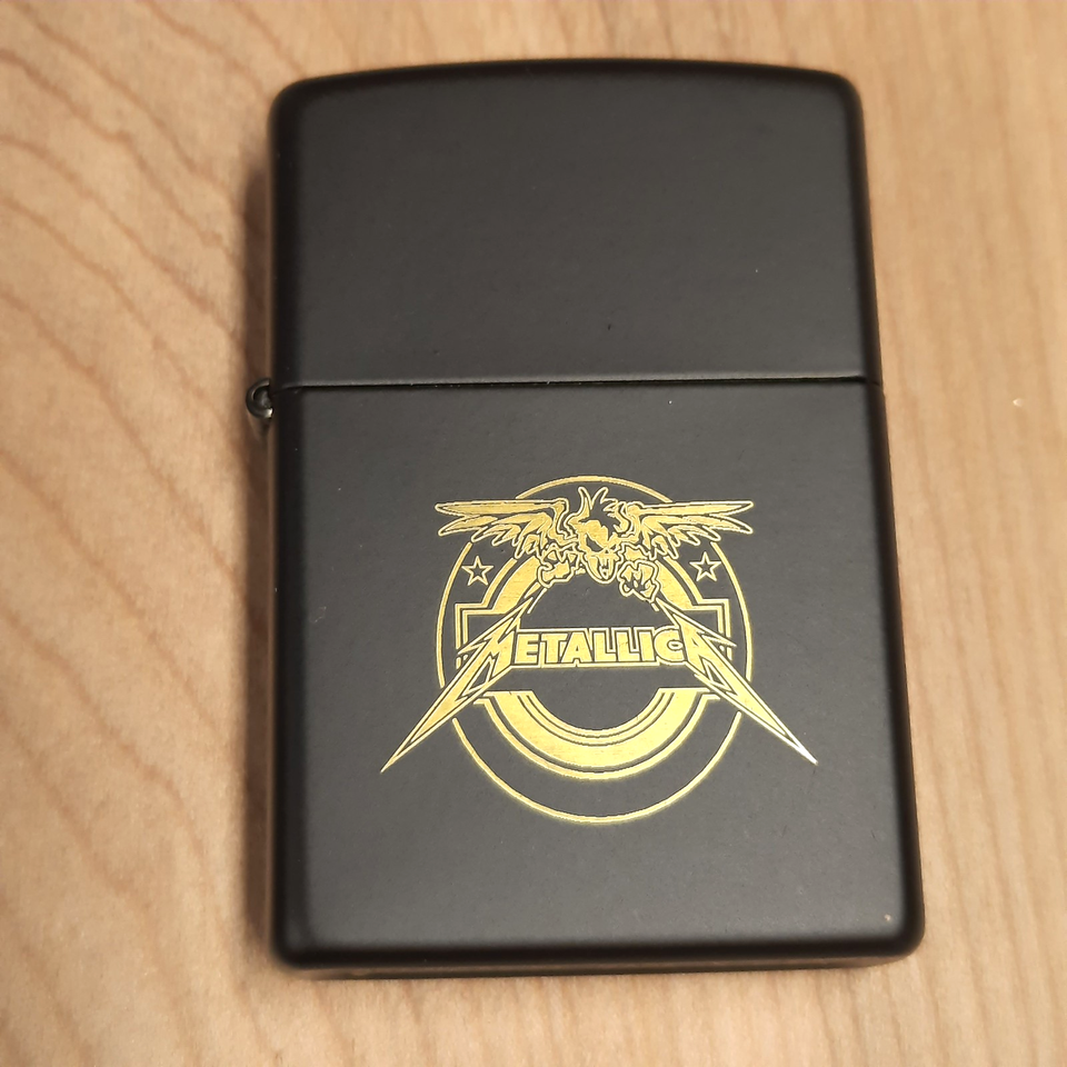 Metallica - Vulturus Logo Engraved Zippo Lighter NEW with Original Box ...