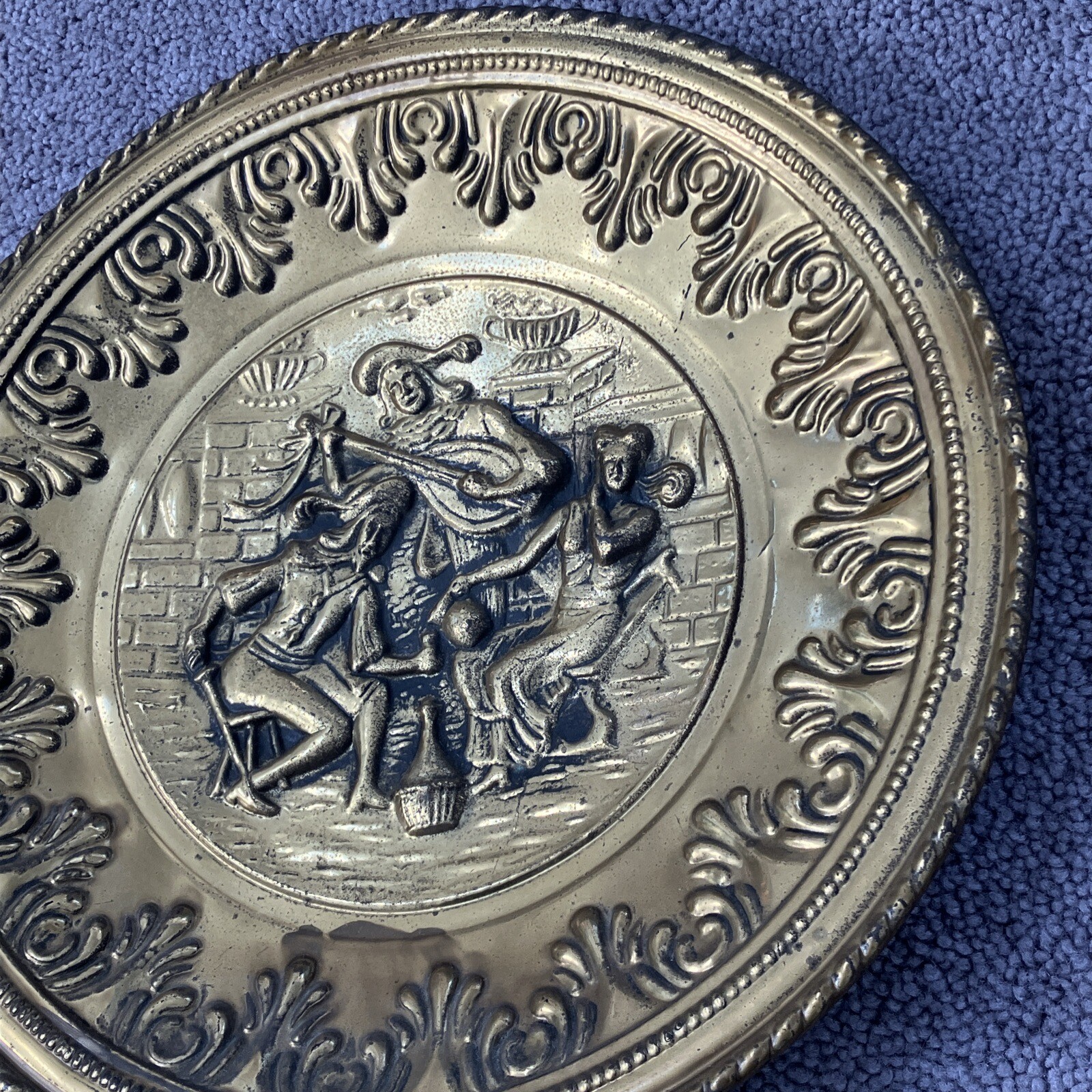 VINTAGE EMBOSSED BRASS 12” WALL PLATE -ENGLAND | eBay