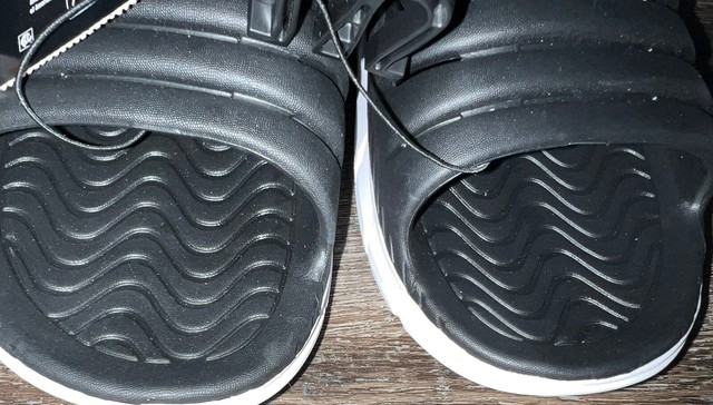 Avia Womens Black Hightail Slide Sandal Wide Fom Technology 11W for ...