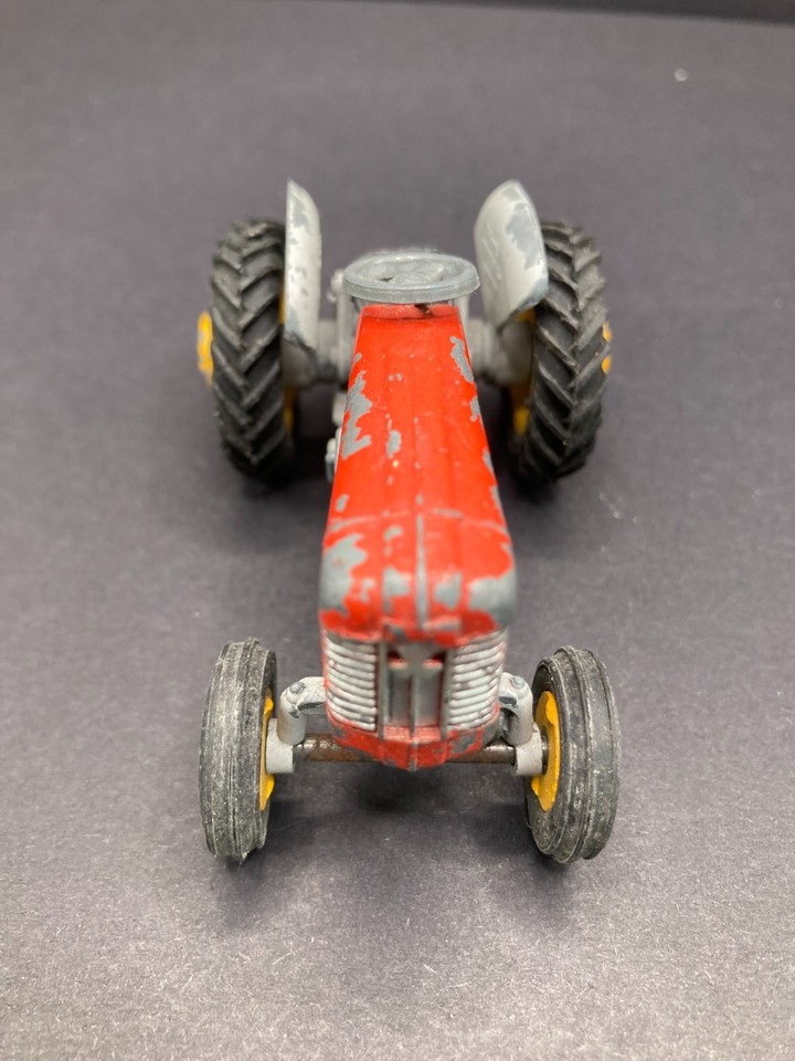 Tri-ang Spot-on 137 Massey Ferguson Tractor - Original,unmolested,good ...