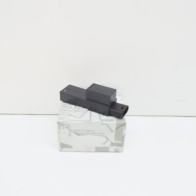 NEW MERCEDES-BENZ C W205 RELAY A0035421819 OEM | eBay