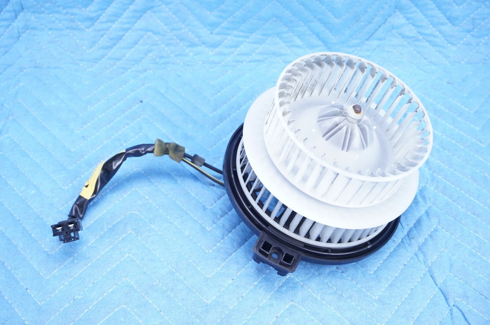 Toyota Prius Blower Motor w/ Fan & Cable 2001-2009 OEM | eBay