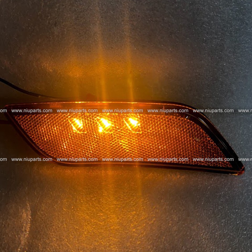 LED Front Fender Side Turn Signal Marker Light LH Fit 10-19 Peterbilt ...