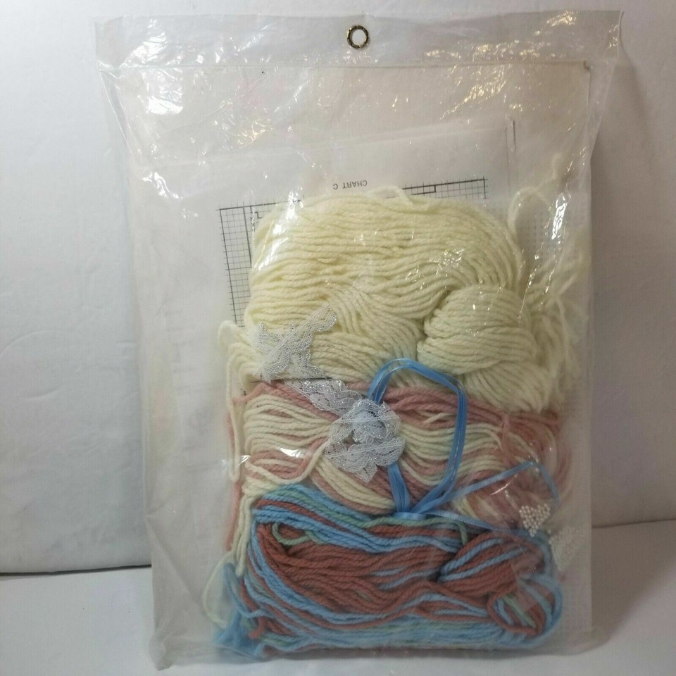 Bernat Plastic Canvas - FAN Tissue Box Cover - SEALED NEW | eBay