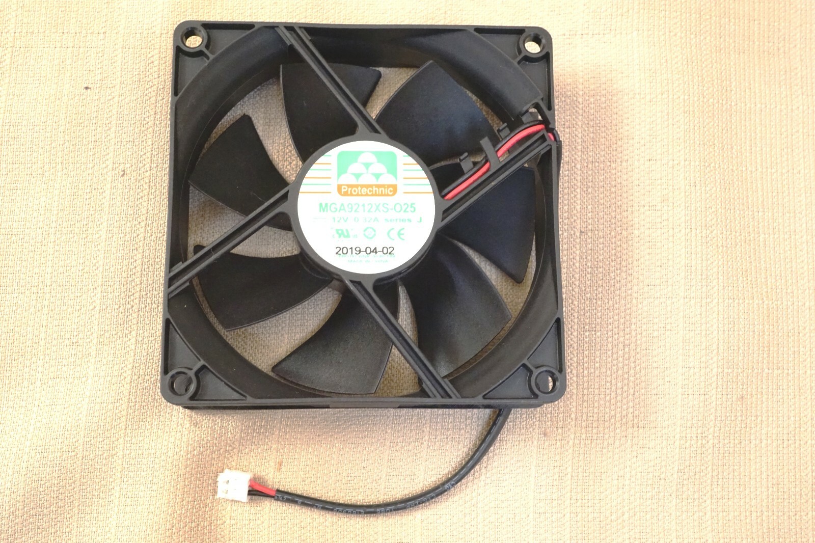 Protechnic DC 12V FAN 92mm x 92 mm low noise case chassis cooling ...