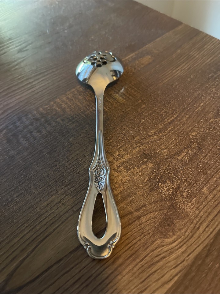 Oneida Toujours Pierced Serving Spoon | eBay