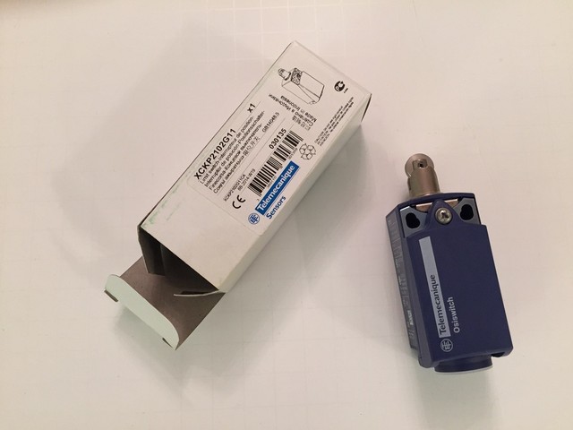 Telemecanique Sensors Miniature Limit Switch XCKP2102G11 for sale ...