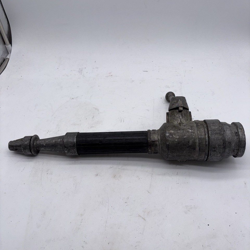 Ex-Fire Service Brigade Lever Action Branch Pipe Nozzle 2.5” Inlet AWG ...