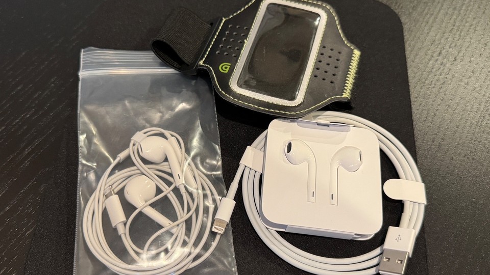 Apple iPod Nano 7th Generation ME971LL/A 8GB Space Gray FM AAC MP3 ...