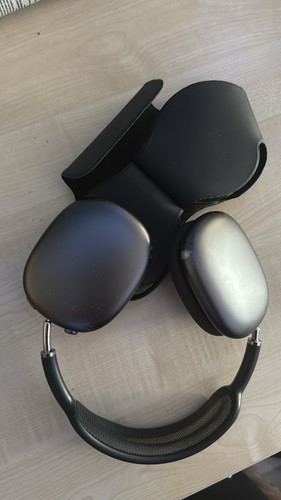 Apple AirPods Max Headphones Space Grey, 1st Generation | eBay UK
