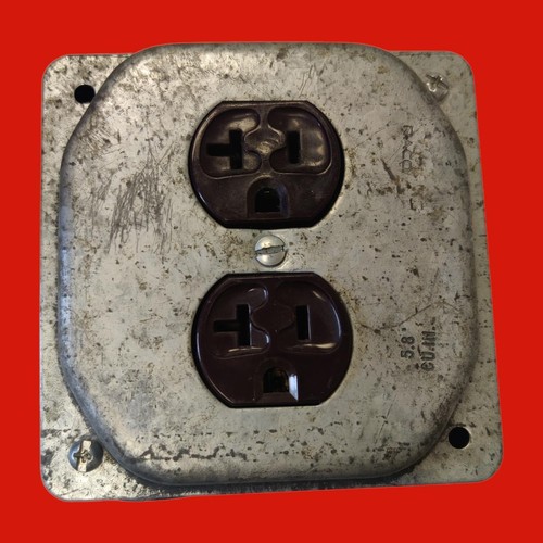 4" x 4" Outlet Box W/ 5.8" Cover and WC-596 /F Duplex Receptacle | eBay