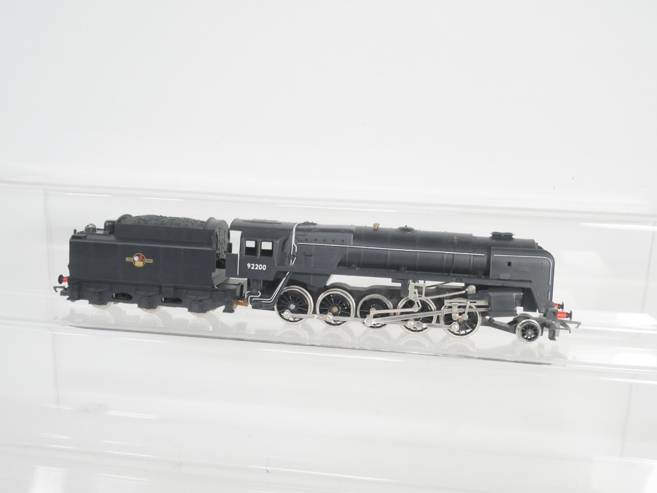 Hornby OO Gauge Steam Locomotive R264 BR 2-10-0 9F 92200 | eBay UK