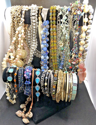 Lot Of 37pc Cosmetic Jewelry Necklaces & Bracelets .. VIdeo clip | eBay