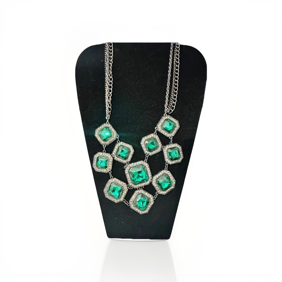 Beautiful Fashion Silver Tone Necklace with Large Emerald Color Stones ...