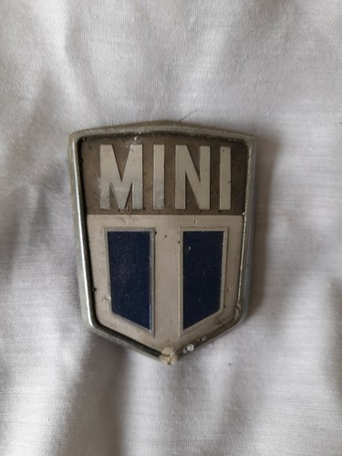 Classic Mini, Cooper & Cooper S Bonnet Shield Badge, BMC / Austin ...