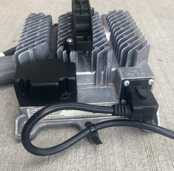 Club Car 48V Golf Cart Battery Charger Model IC0650-048-CC | eBay