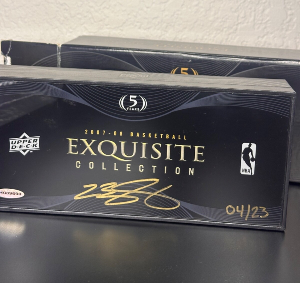 2007 Exquisite LeBron James Player Exclusive Autographed Box /23 w ...
