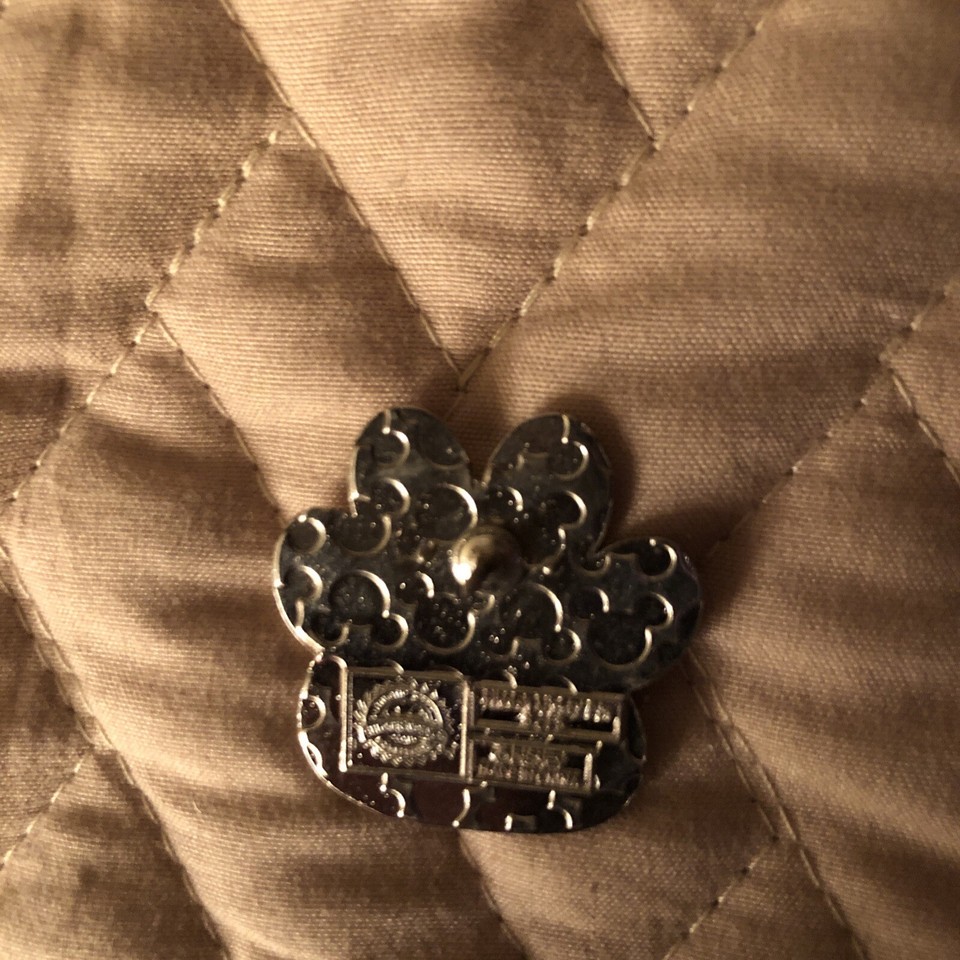 Disney Pin 119809 WDW 2017 Hidden Mickey The Lion King Scar Villain Paw ...